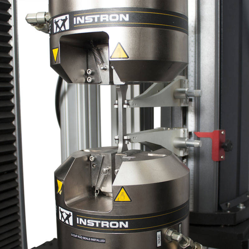 Alignment Tips for the AutoX750 Extensometer | Instron