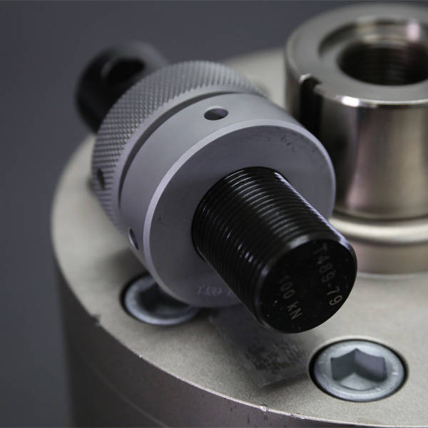 Couplings and Adapters | Instron