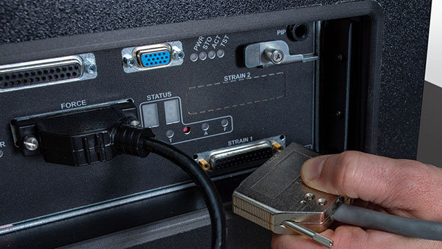 How to Connect Transducers to Instron Systems: Four Methods | Instron