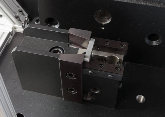 ASTM E23 Essai d’Impact Charpy d’Eprouvette Métallique de Petite Taille ...